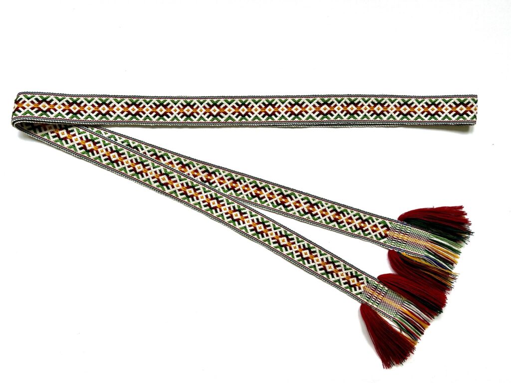 Austos tradicinės lietuviškos tautinės juostos parduotuvė - Austa dovana